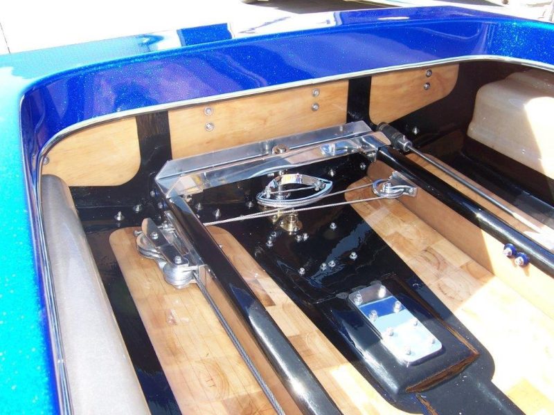 19V RACE - Stephens Boats